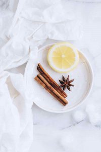 Iced Lemon and Cinnamon Water Recipe for Weight Loss - Healthy Substitute