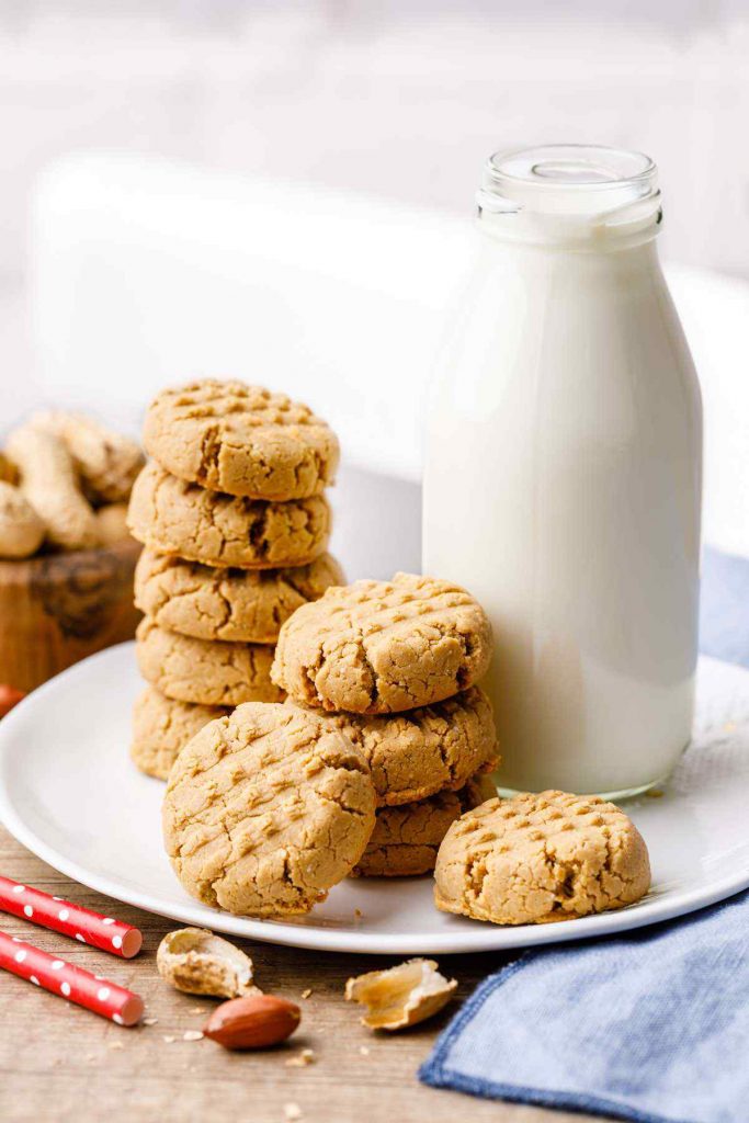 Low Carb Protein Cookies for a Healthy Treat (These are the best ...