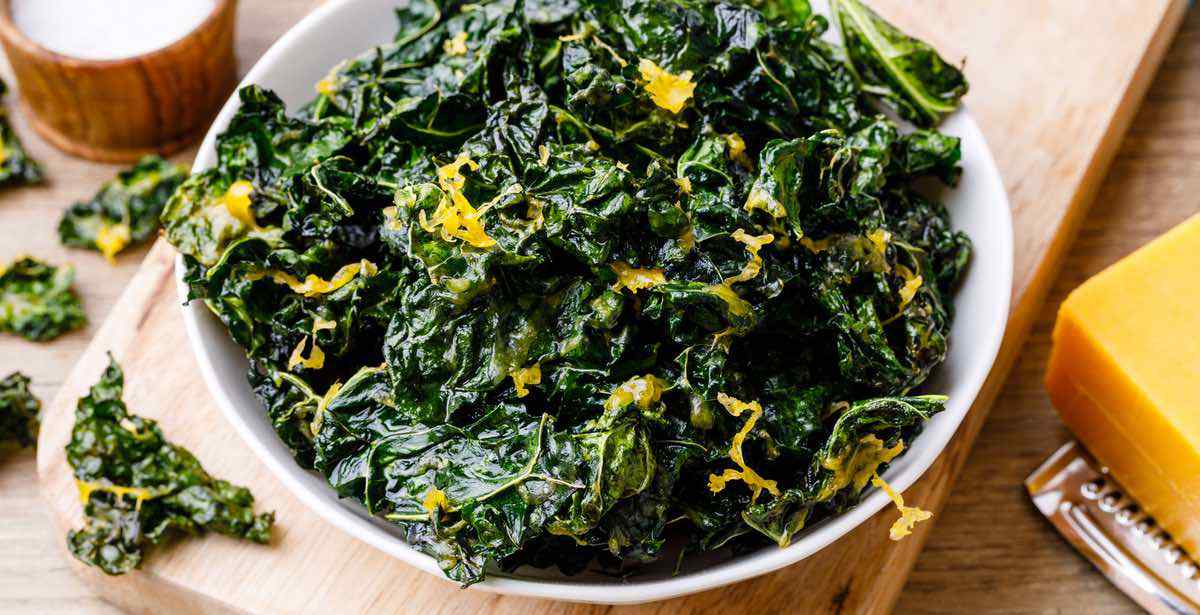 Cheesy Keto Kale Chips (Air Fryer Kale Chip Recipe) - Healthy Substitute Cheesy Keto Kale Chips (Air Fryer Kale Chip Recipe) - Healthy Substitute