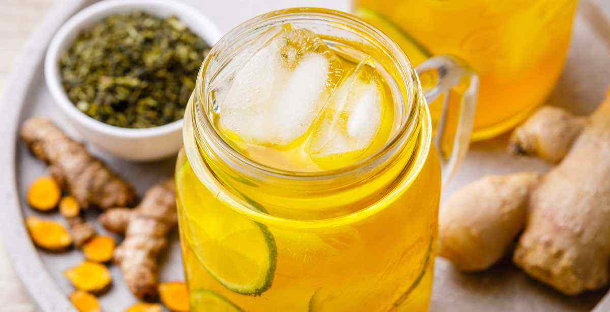 The Best Turmeric Iced Tea (5-Ingredient Recipe) - Healthy Substitute