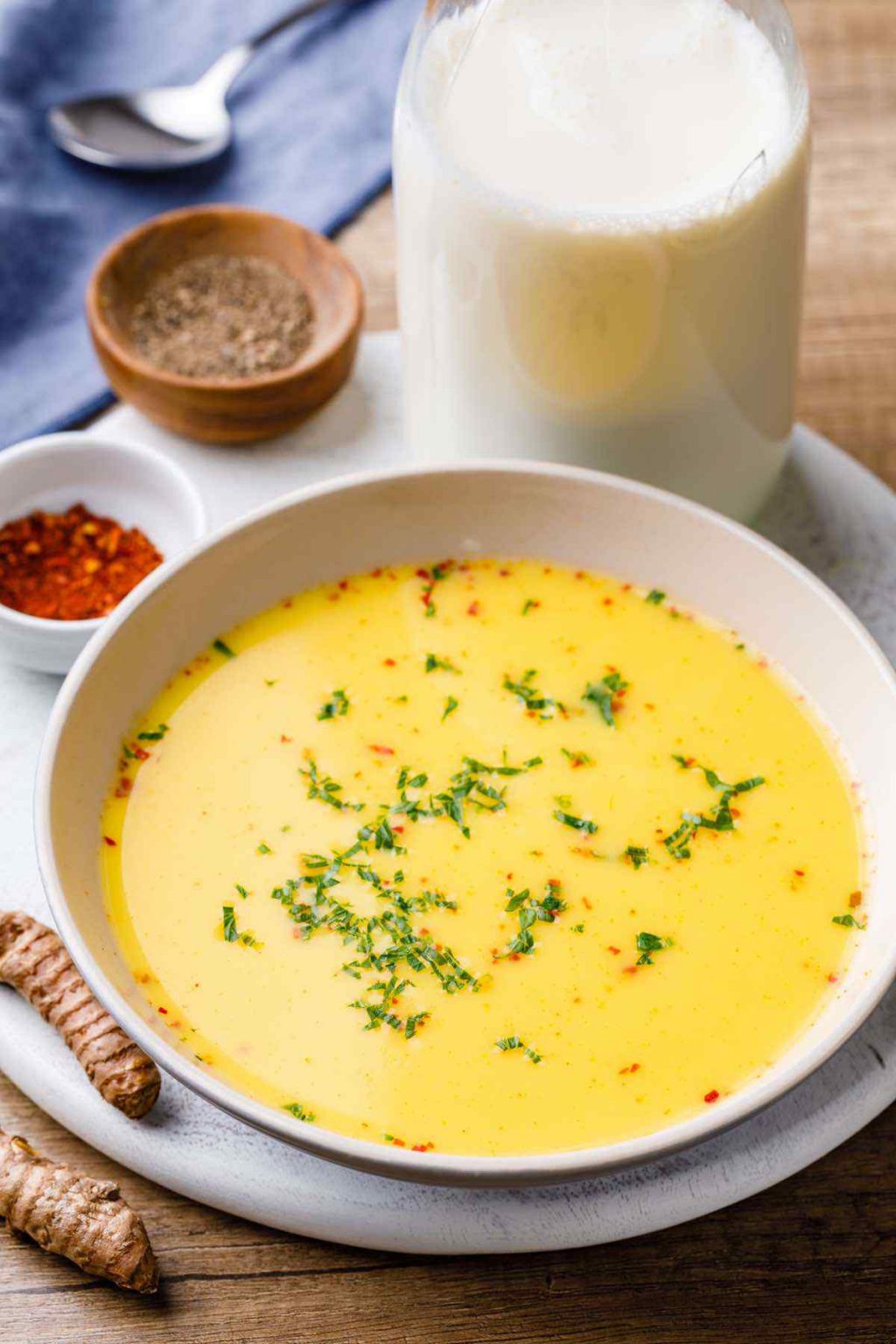 Detoxifying Turmeric Milk Soup (Easy 10-Minute Recipe) - Healthy Substitute